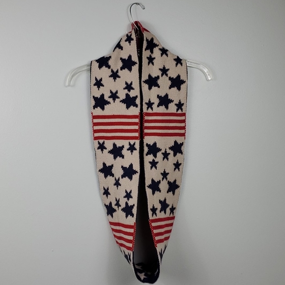 Claire's | Accessories | Vintage Style American Flag Patriotic Scarf ...